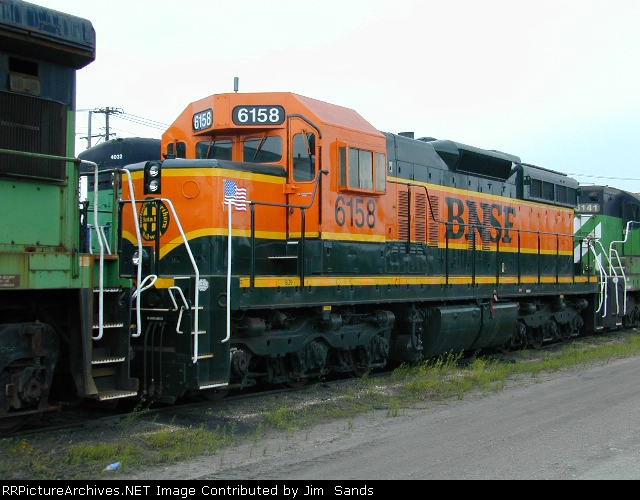 BNSF 6158